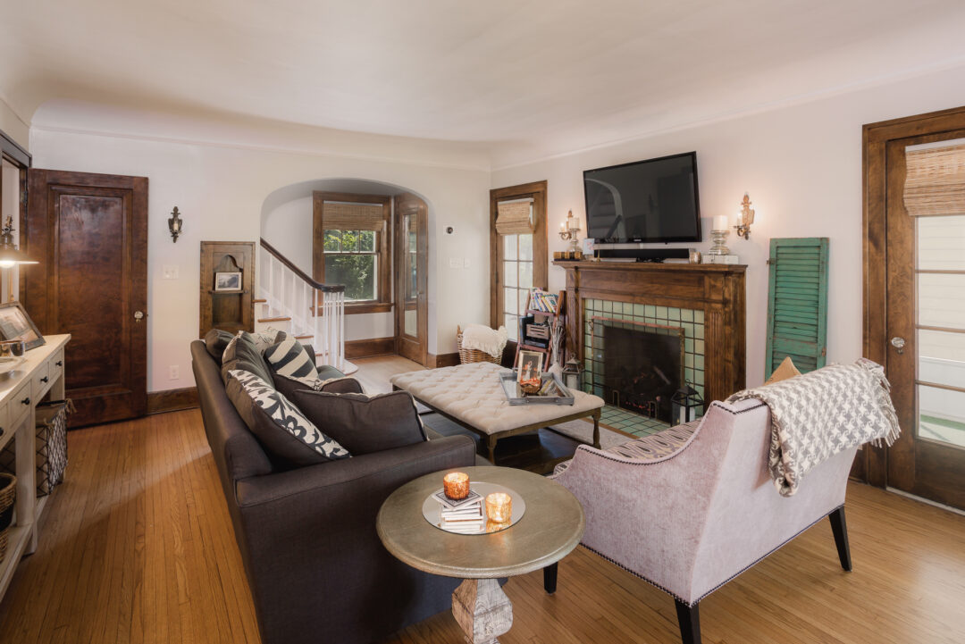 Restoring an American Colonial Style Home - Building Bluebird