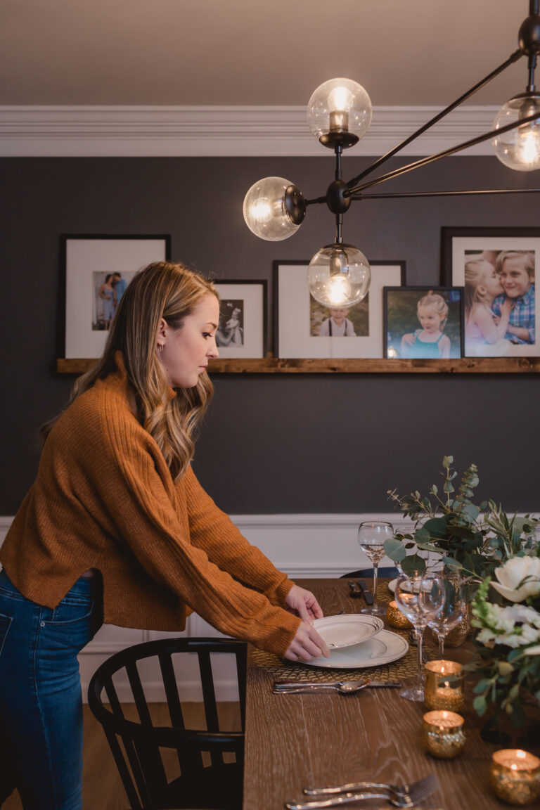 Amazing Dining Room Makeover & Holiday Tablescape - Building Bluebird