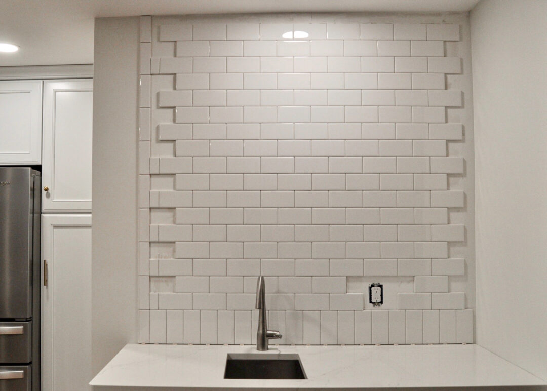 How to Tile a Kitchen Backsplash Yourself | Beginners DIY - Building ...