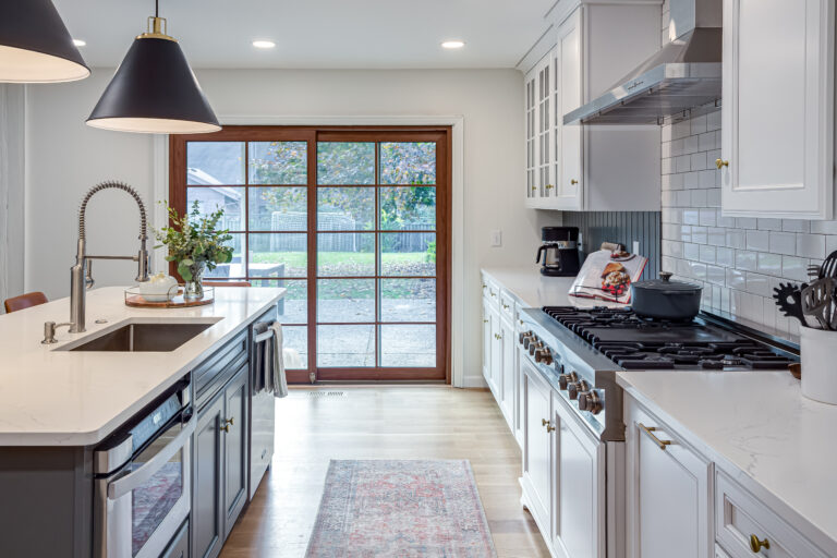 Sherwin Williams Alabaster Color Review - Building Bluebird