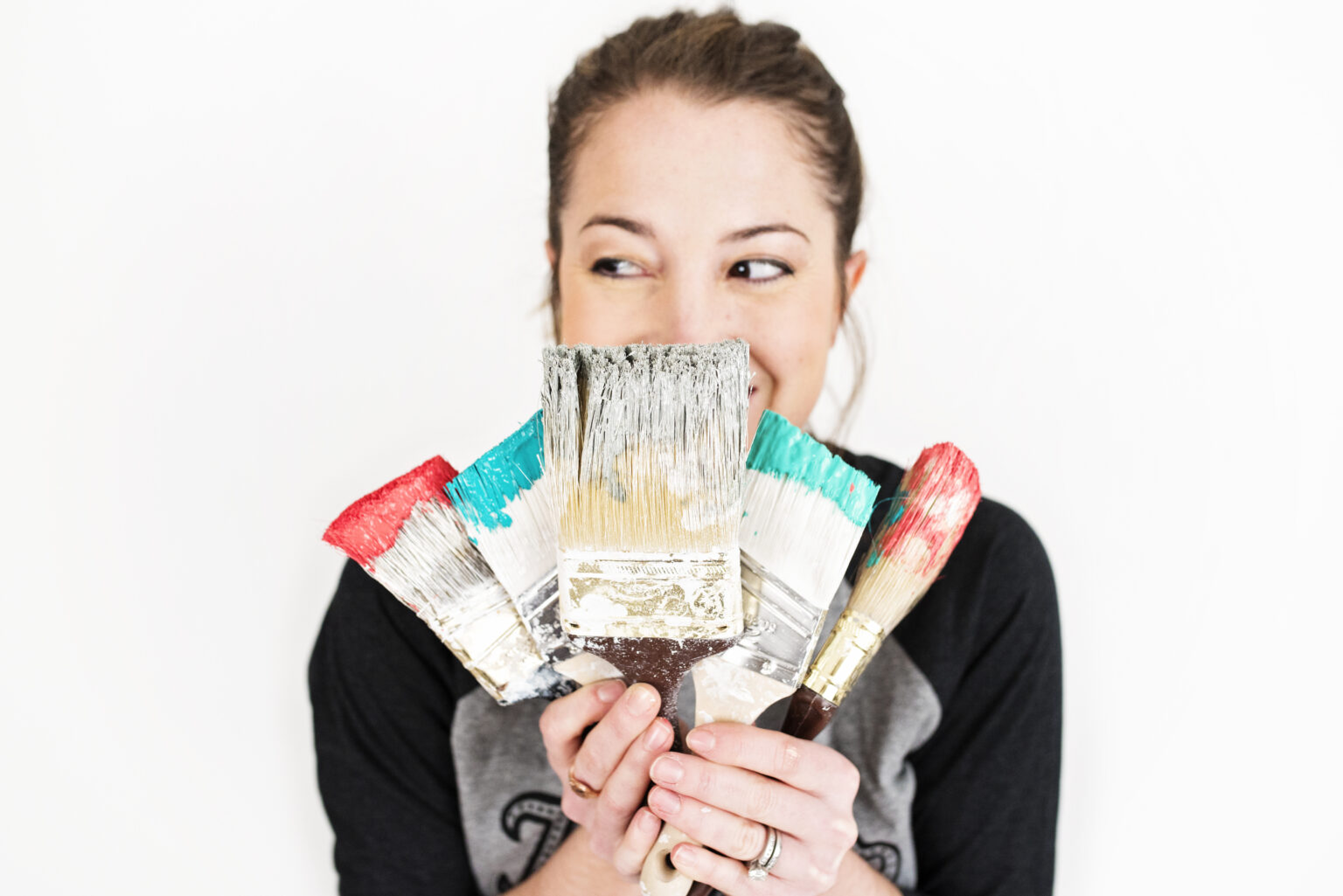How to Clean Paint Brushes - The Easy Way! - Building Bluebird