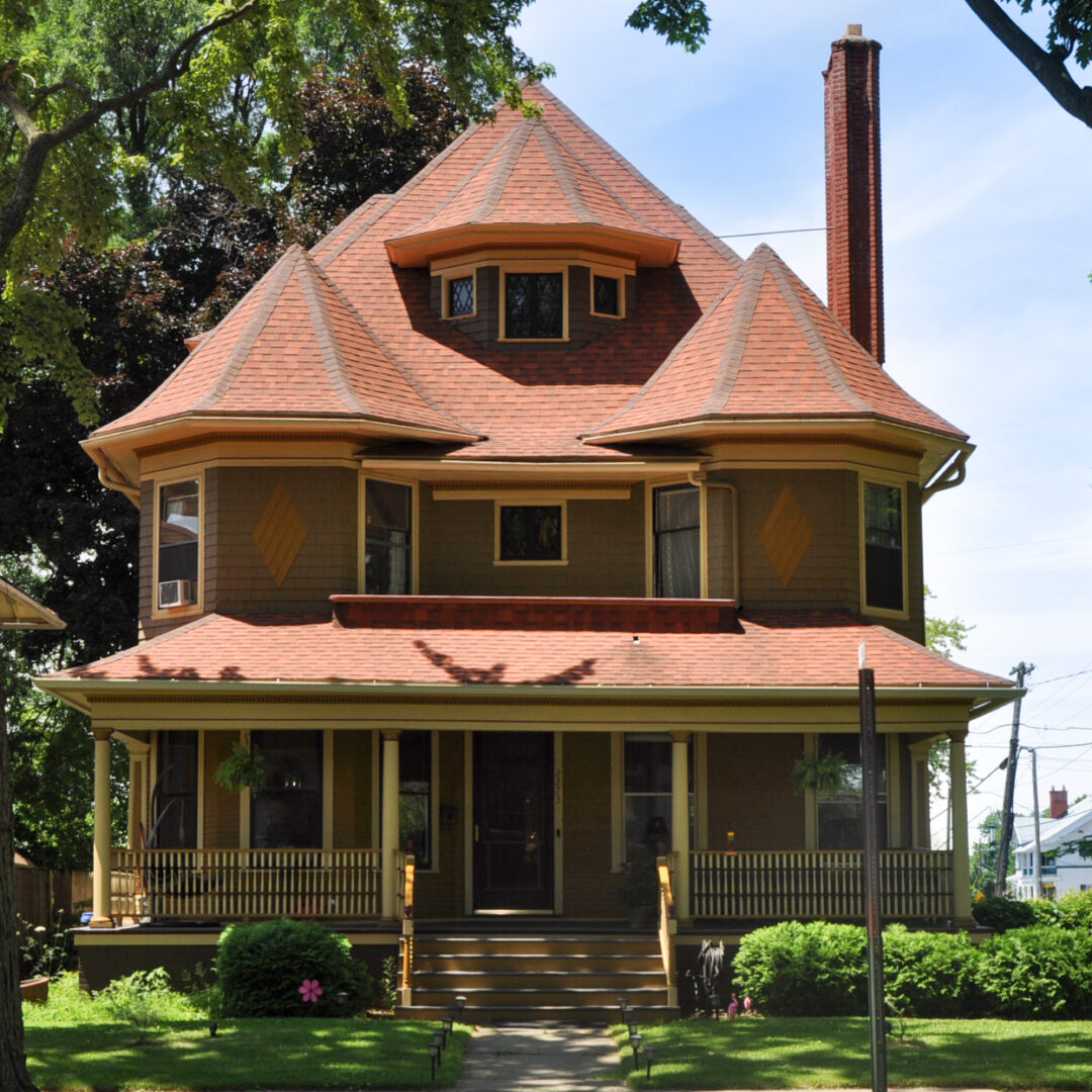 Five Popular Types of Historic Victorian Homes - Building Bluebird