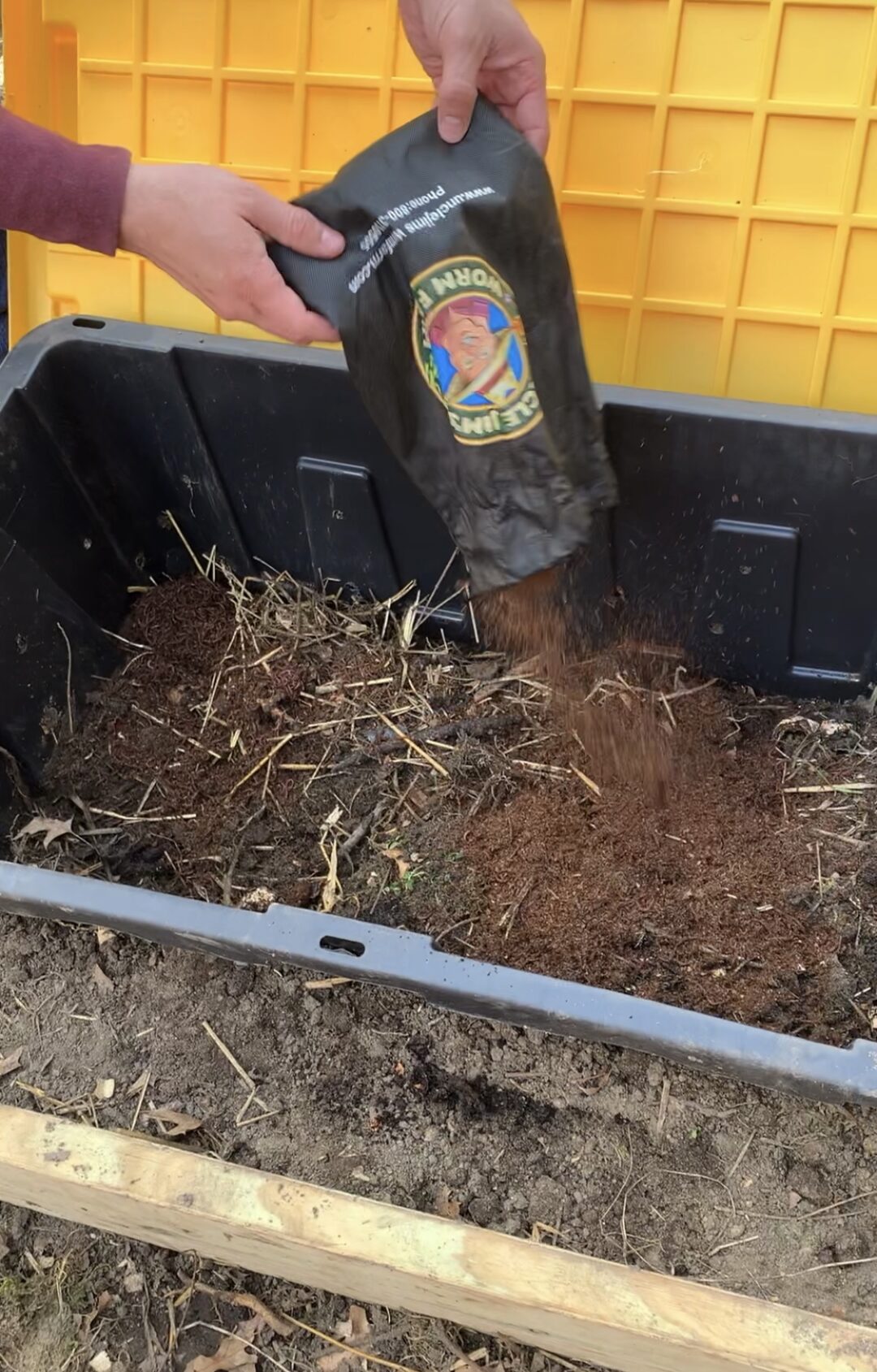 How to Build Your Own Compost Station at Home - Building Bluebird