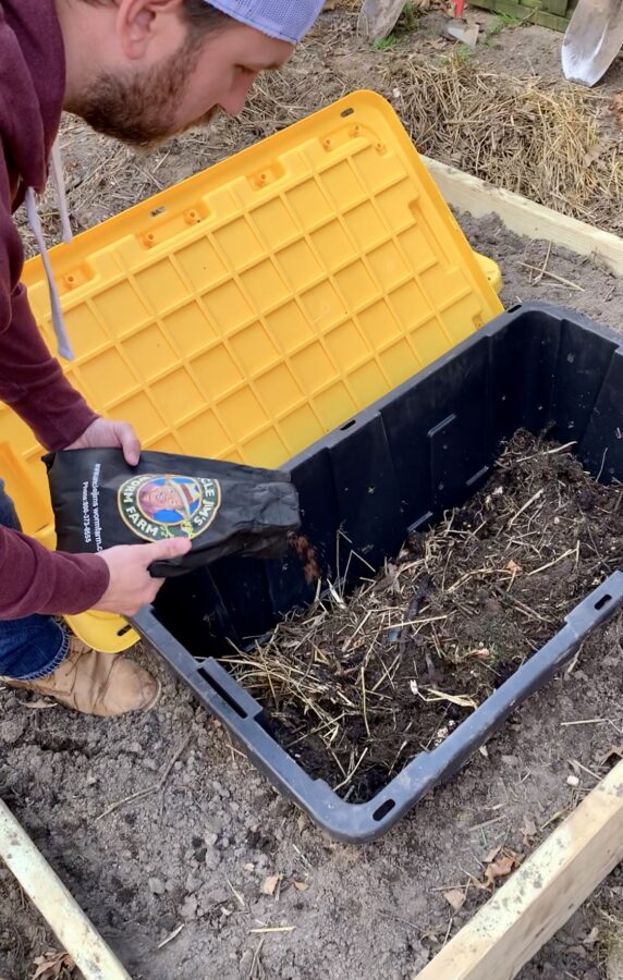 How to Build Your Own Compost Station at Home - Building Bluebird