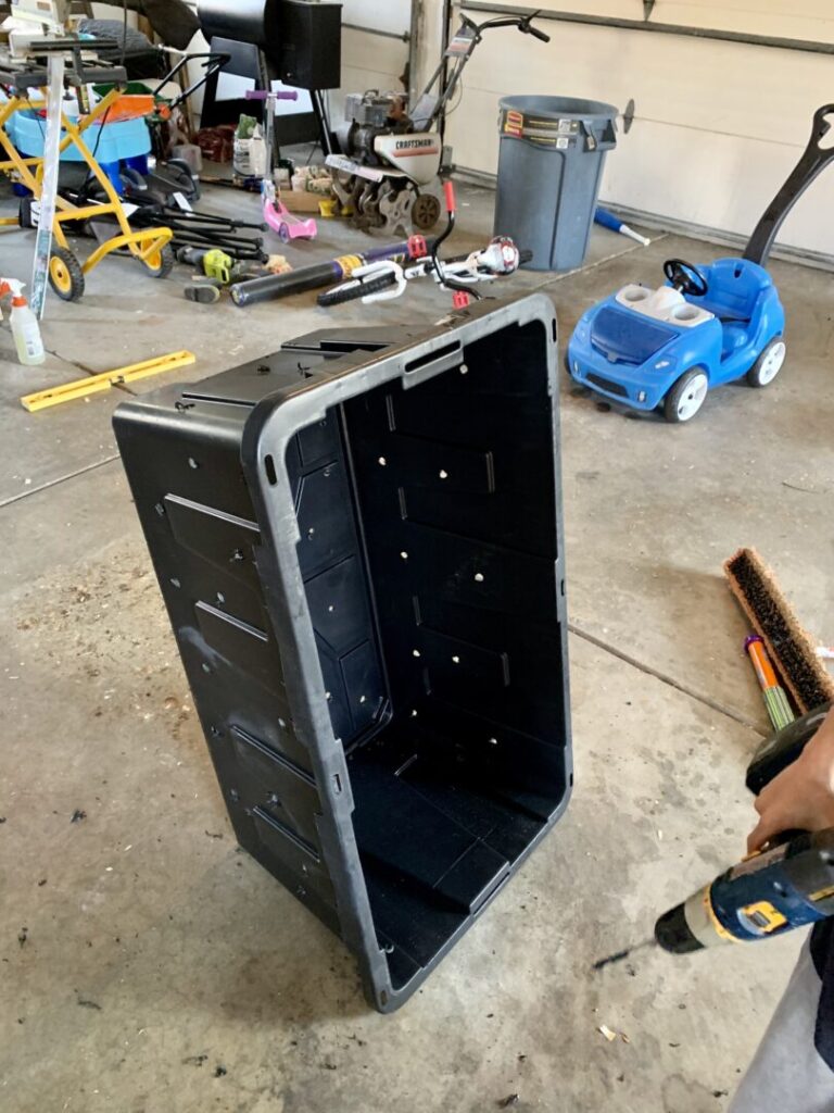 How to Build Your Own Compost Station at Home - Building Bluebird