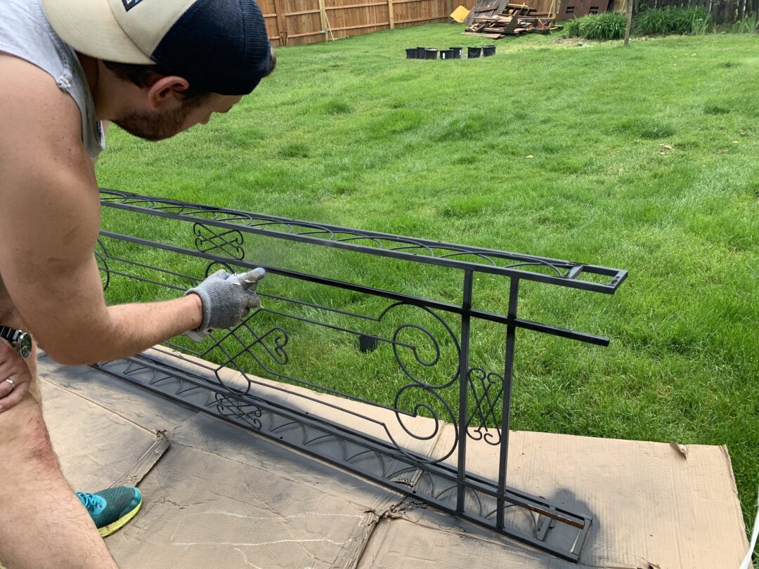 How to Upcycle an Old, Metal Garden Arbor | DIY - Building Bluebird