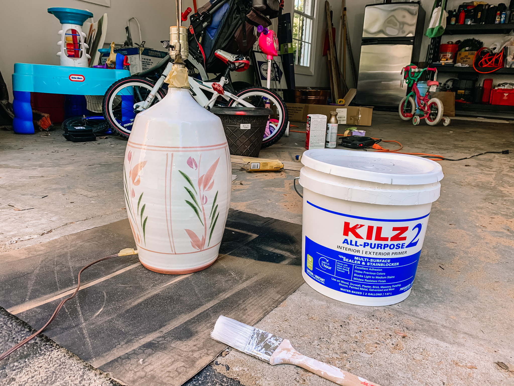 How to Apply Plaster to a Lamp | Easy DIY - Building Bluebird