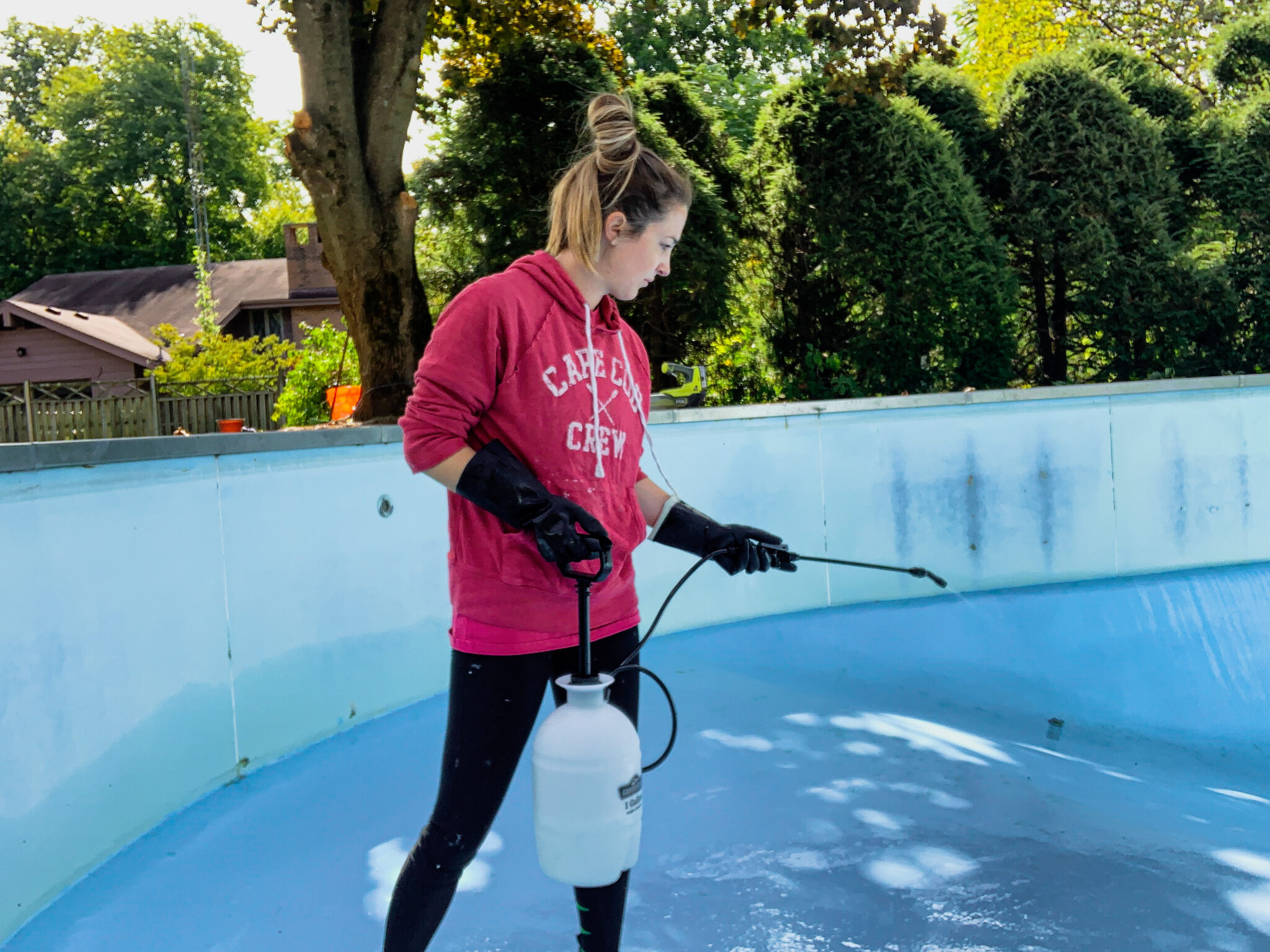 How to Paint a Swimming Pool with Epoxy Paint | DIY - Building Bluebird