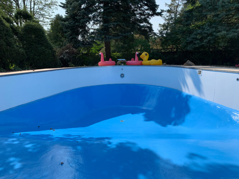 How to Paint a Swimming Pool with Epoxy Paint | DIY - Building Bluebird