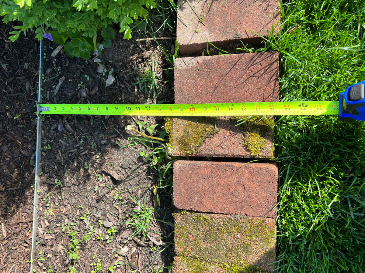 How to Lay Brick Border Garden Edging | Easy DIY - Building Bluebird