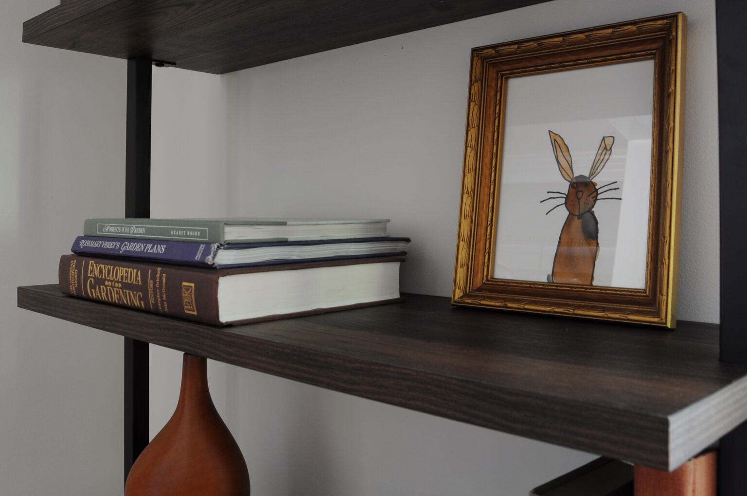 20+ Cheap Wall Decor Ideas and DIYs to Try - Building Bluebird