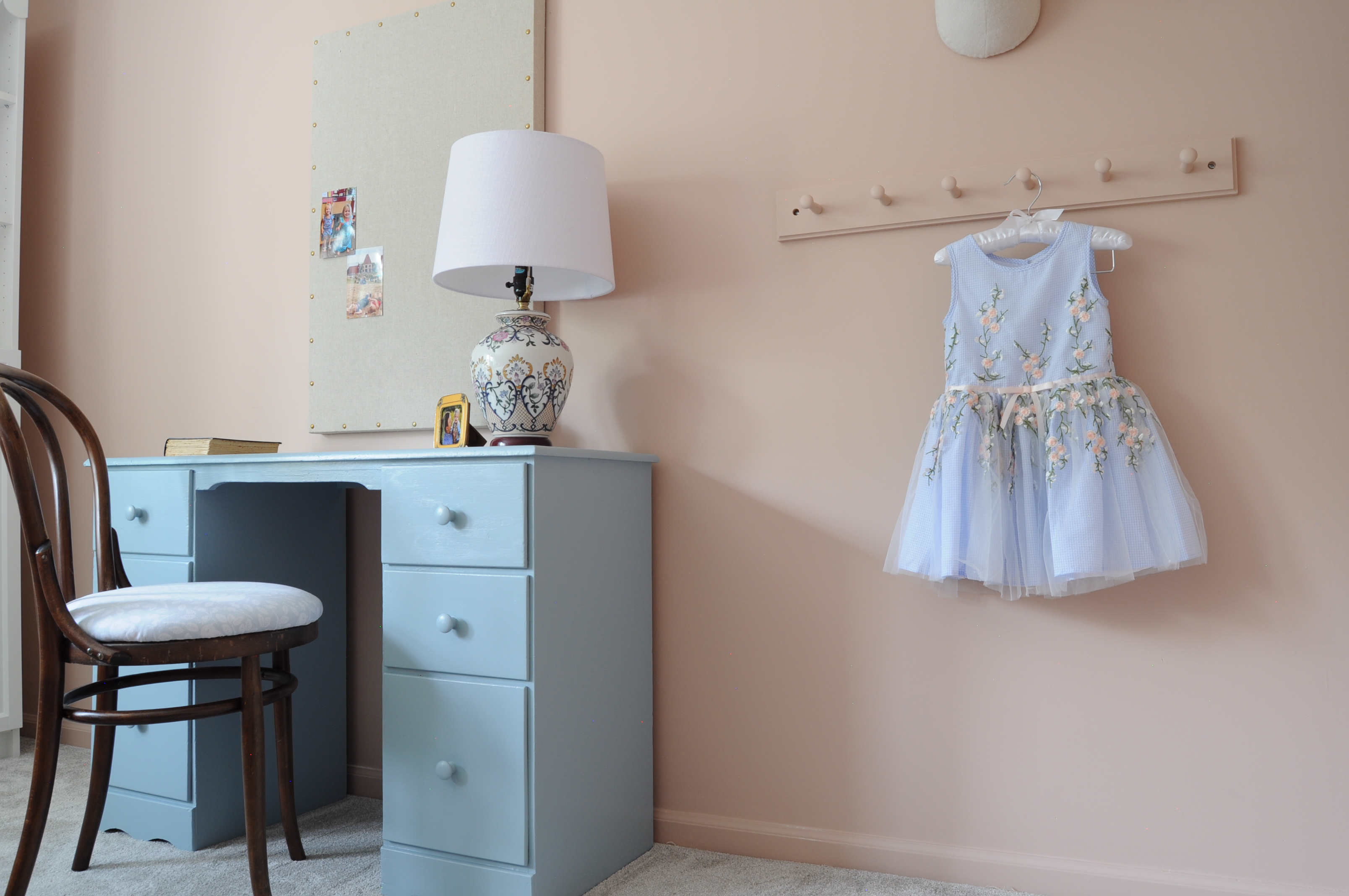 Sherwin-Williams Likeable Sand (SW 6058) Paint Color Review - Building ...