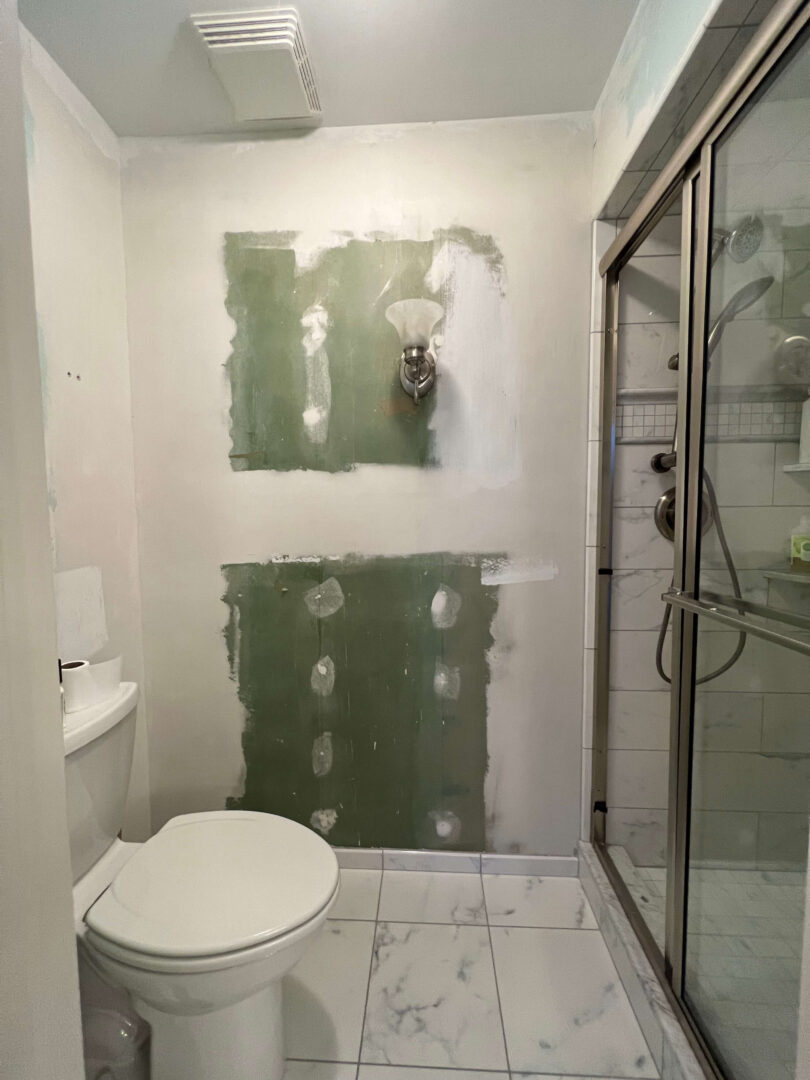 Install Picture Frame (Box) Molding | Easy DIY - Building Bluebird