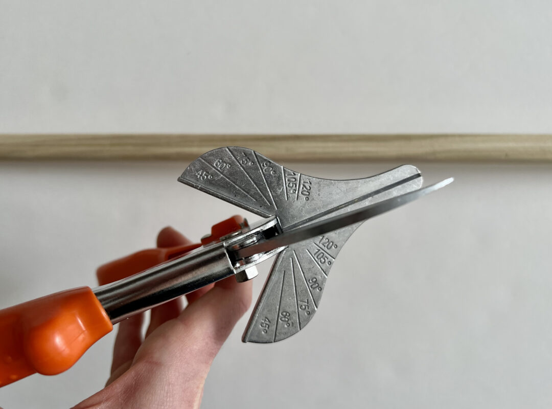 Install Picture Frame (Box) Molding | Easy DIY - Building Bluebird