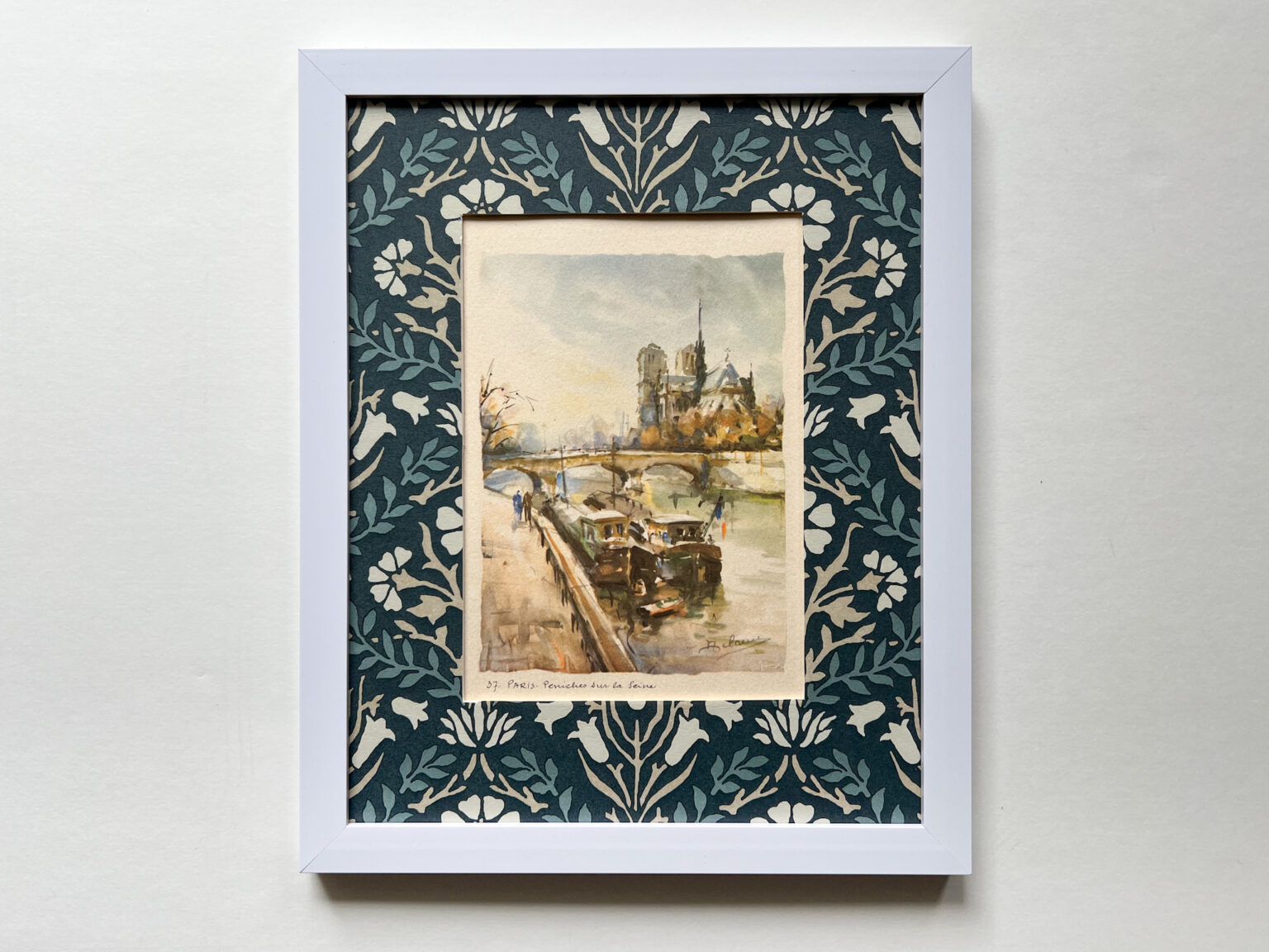 10 Unique DIY Picture Frame Ideas to Try at Home - Building Bluebird