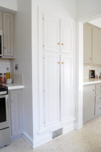 $200 Budget Friendly Kitchen Makeover - Top Tips! - Building Bluebird