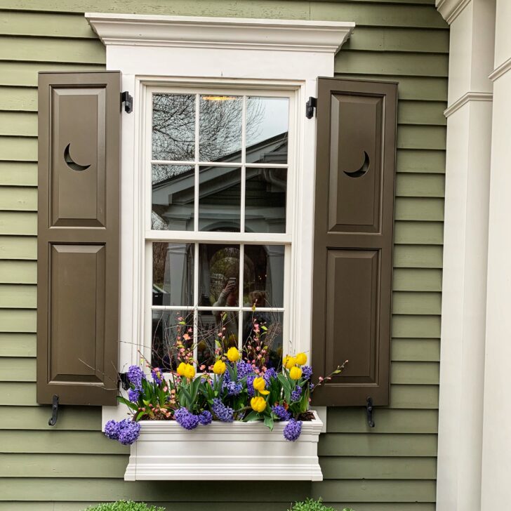 The Best Exterior Shutter Ideas to Add Instant Curb Appeal - Building ...