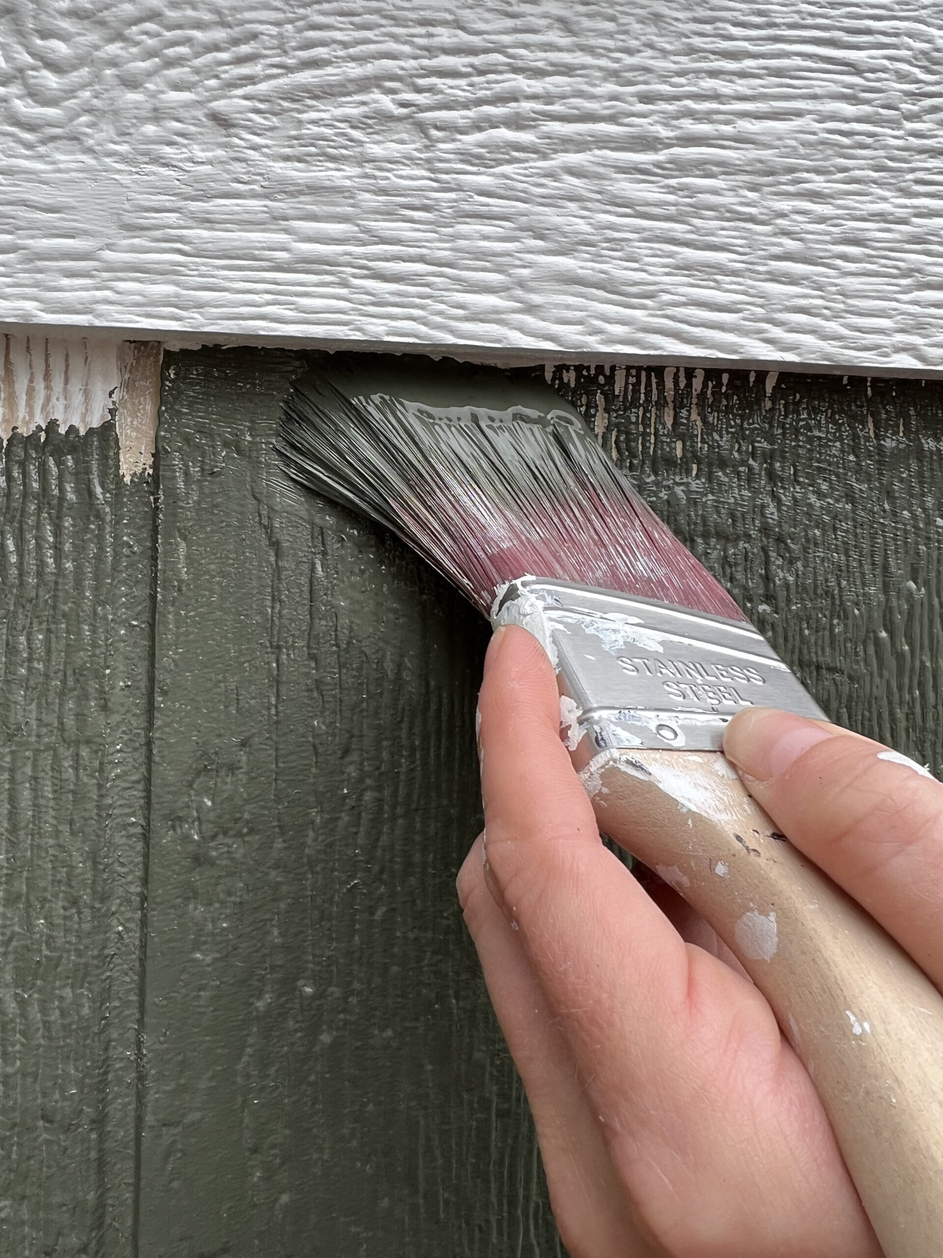 How to Clean Paint Brushes - The Easy Way! - Building Bluebird