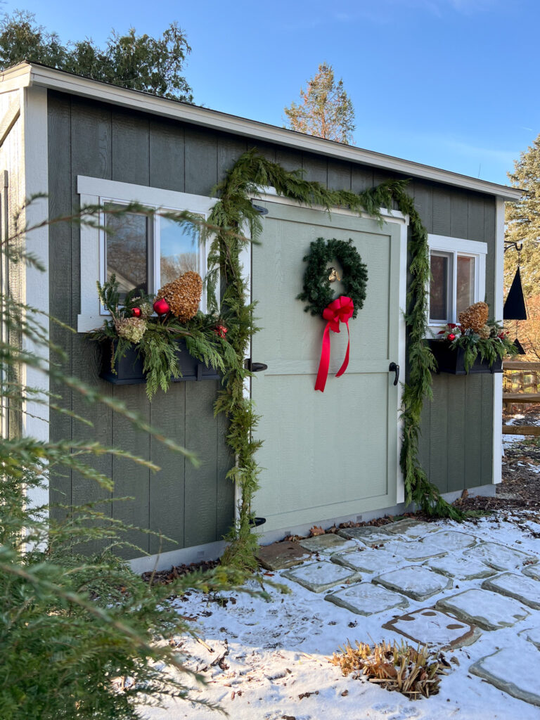 10 Unique Ways to Decorate with Christmas Tree Trimmings - Building ...