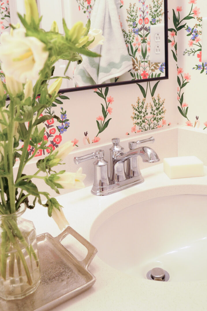 Awesome 1960s Bathroom Vanity Makeover | DIY - Building Bluebird