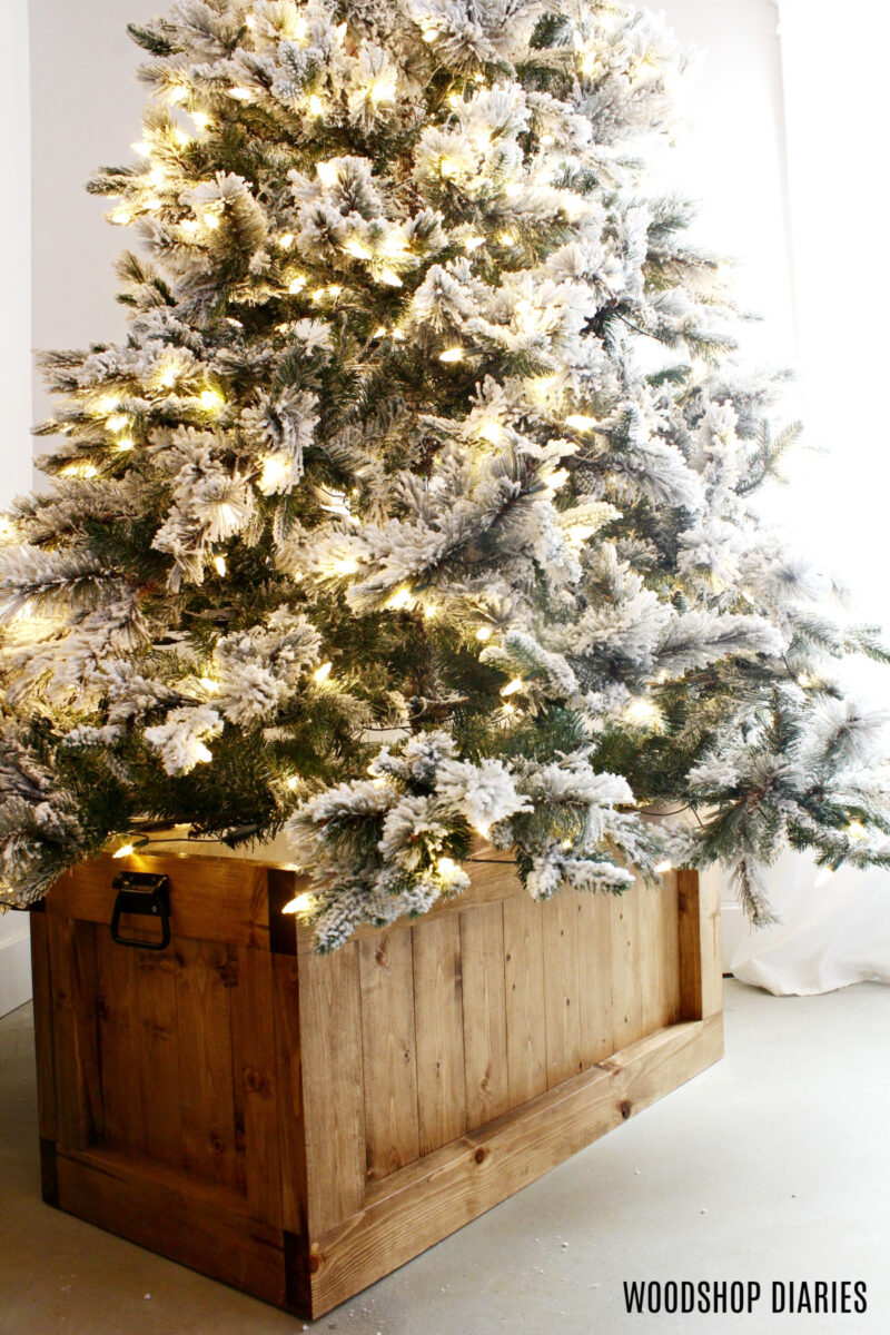 Unique Christmas Tree Skirt Ideas to Try This Holiday Season - Building ...