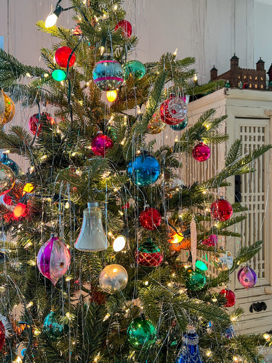 Create a Retro Christmas Tree with Shiny Brite and Vintage Ornaments ...