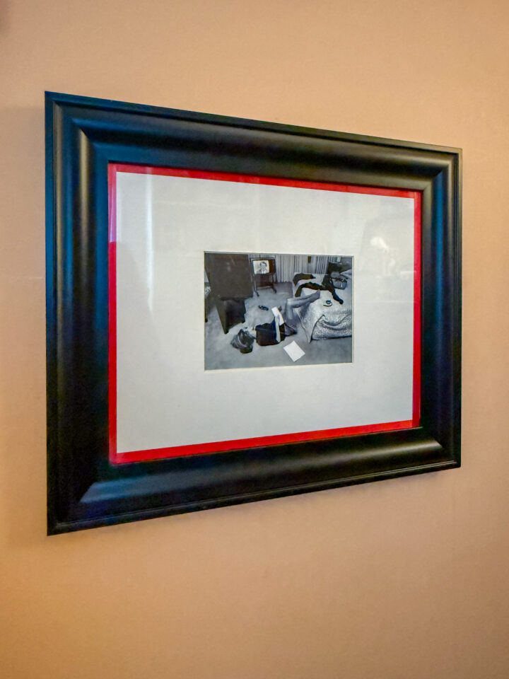 10 Unique DIY Picture Frame Ideas to Try at Home - Building Bluebird